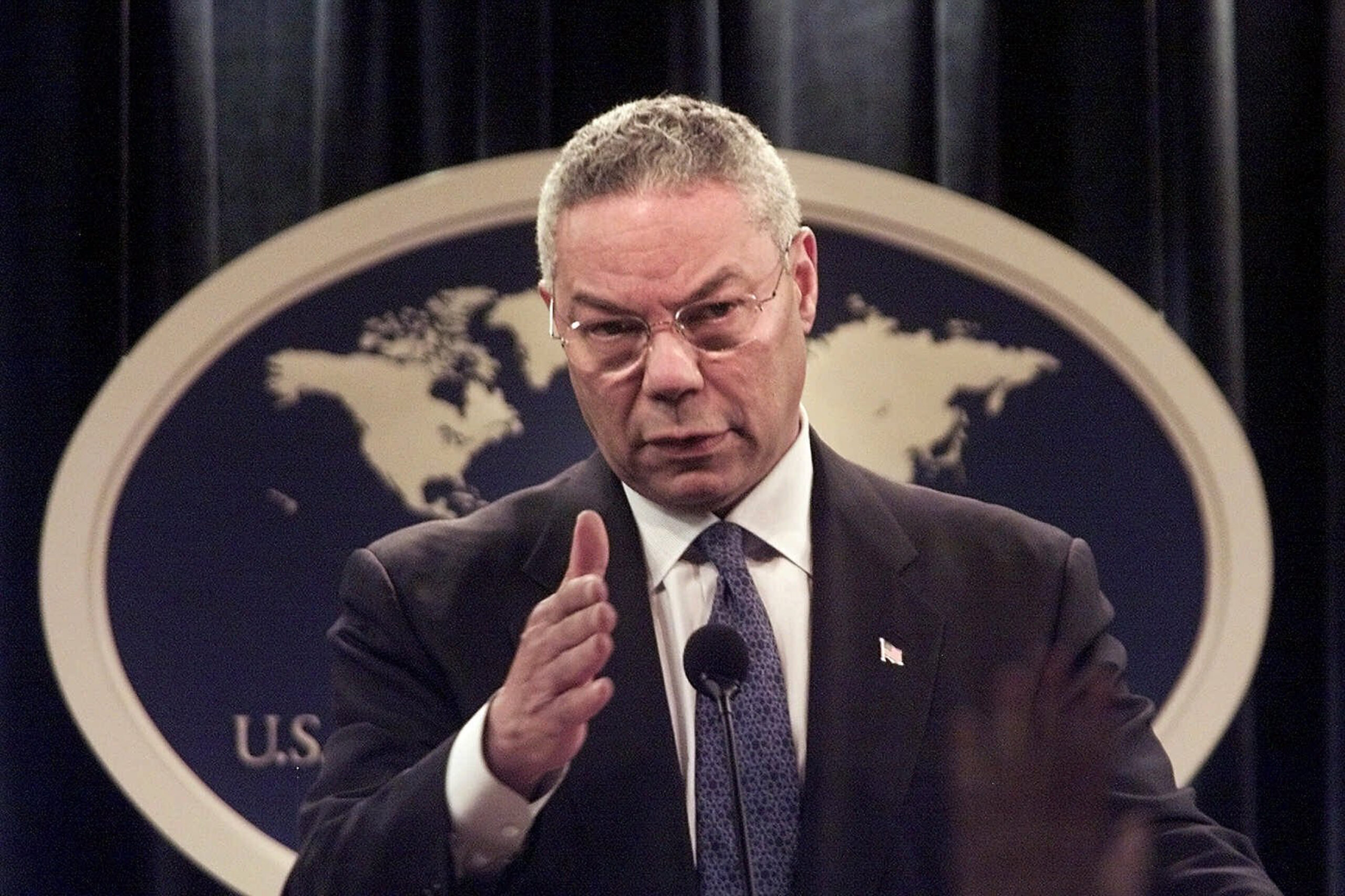Addio a Colin Powell, "falco" della guerra in Iraq - InsideOver